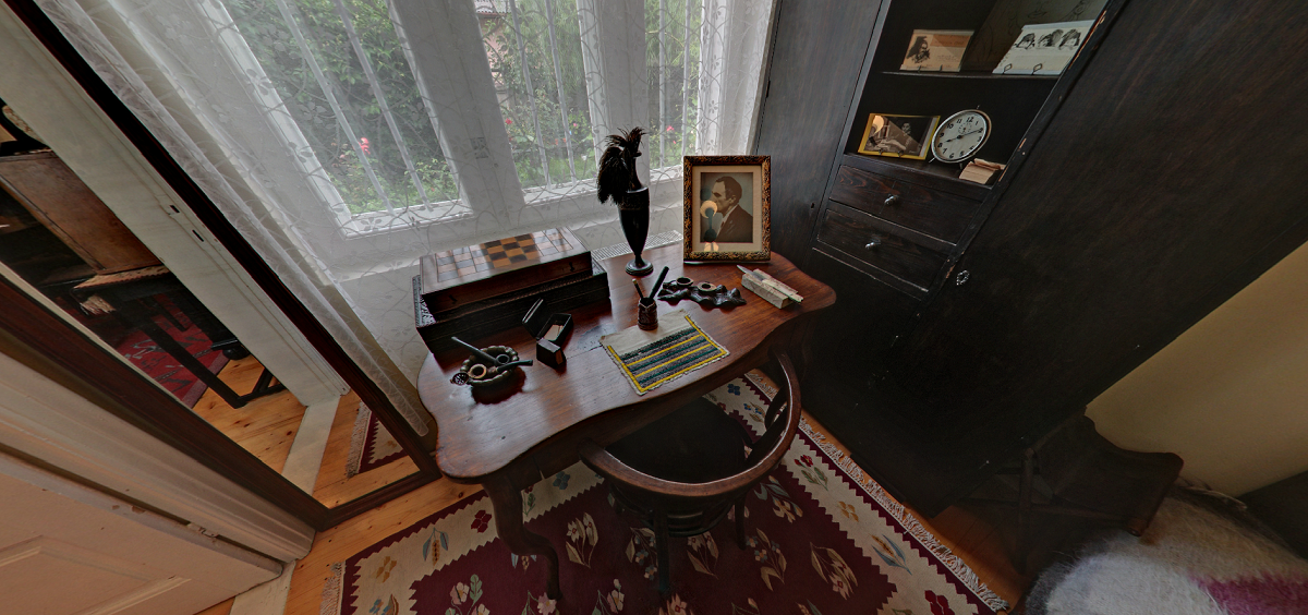 Muzeu, strada, statie RATB: George Bacovia, un nume ce rasuna peste ani ...