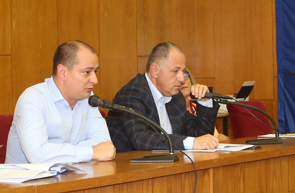 Primarul Sectorului 4, Daniel Baluta, si-a suspendat contul de Facebook ...