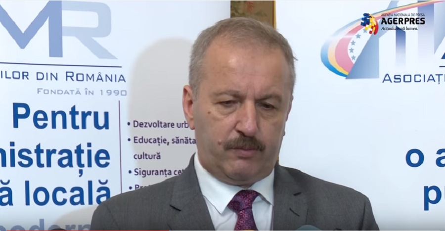 Ce au decis autoritatile in legatura cu ridicarea masinilor parcate neregulamentar - Sectorul 4 Live