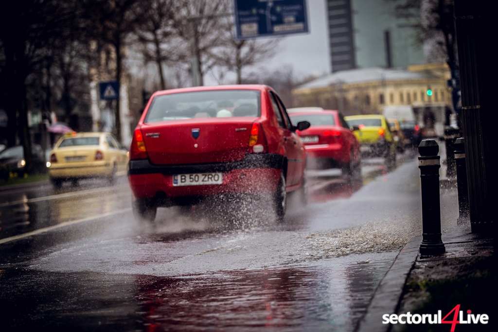 COD GALBEN de ploi torentiale in Bucuresti! - Sectorul 4 Live