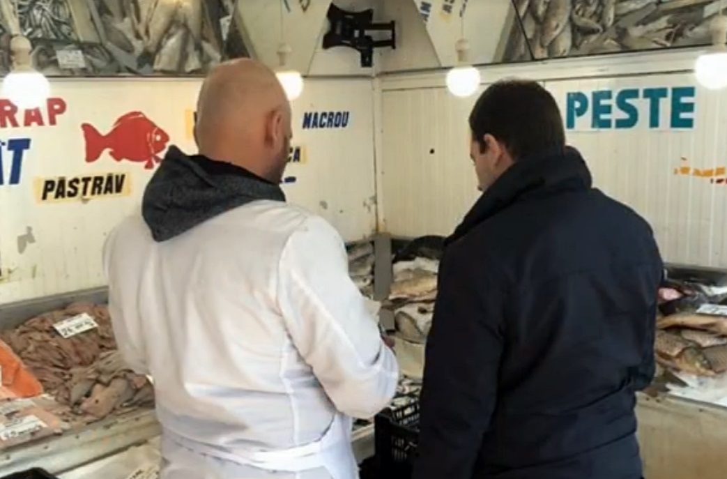 Piata Straduintei si Sudului, luate la puricat de catre Protectia ...